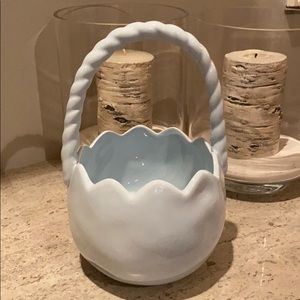 Rae Dunn | Holiday | Rae Dunn Hop Ceramic Easter Basket | Poshmark
